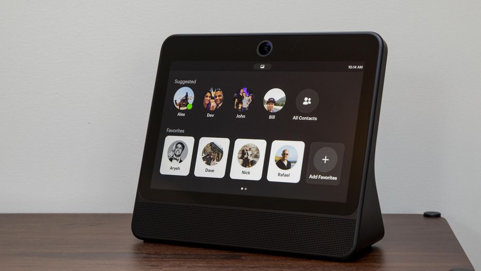 페이스북, 첫 하드웨어 ‘포털’ 공개…움직임 추적 카메라 탑재 - 씨넷코리아 | 글로벌 IT 미디어