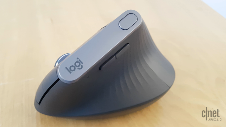 [리뷰] 버티컬 마우스 끝판왕, 로지텍 'MX버티컬' - 씨넷코리아 | 글로벌 IT 미디어